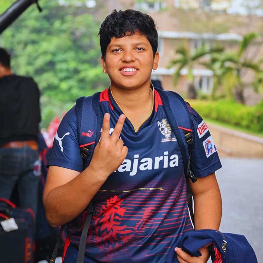 Richa Ghosh Profile: Age, Stats, Height, Family, Net Worth & More