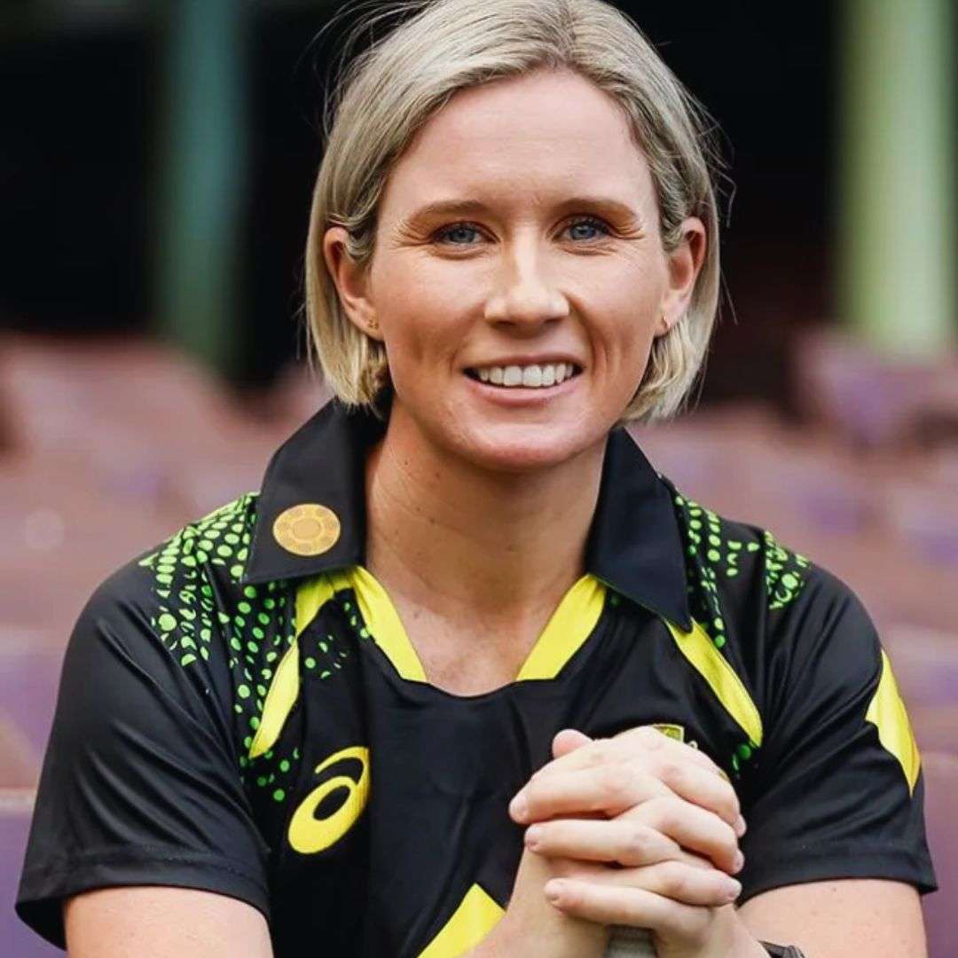 Beth Mooney Stats, Career, Net Worth, Awards, Records And More ...